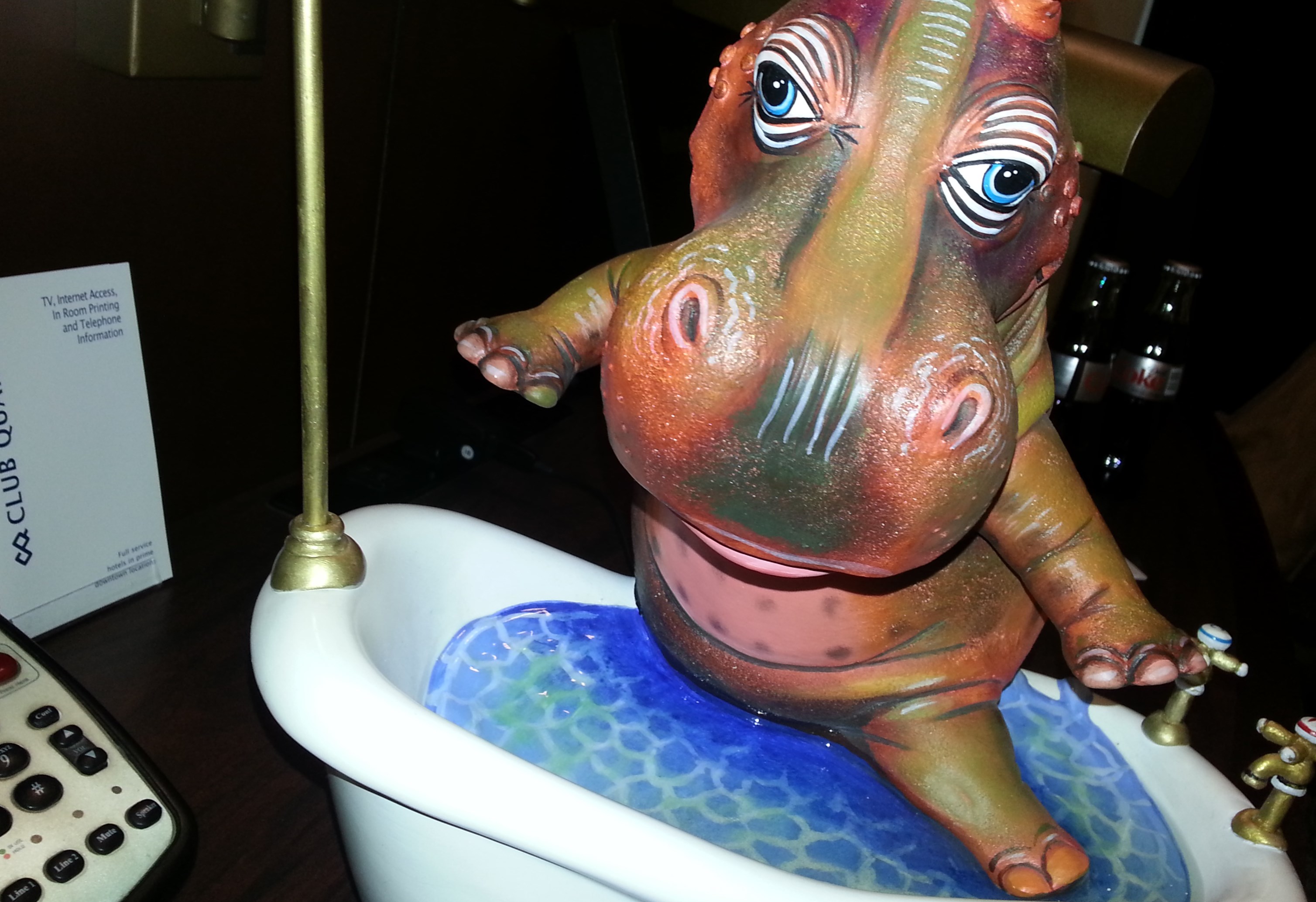 Wacky Wednesday: A hippo in a tub in my room, oh my – psychologistmimi